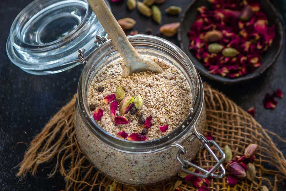 Homemade Instant Thandai Powder Recipe + Video