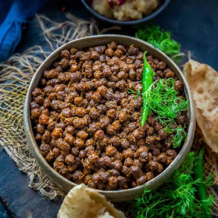 Sookha Kala Chana Recipe