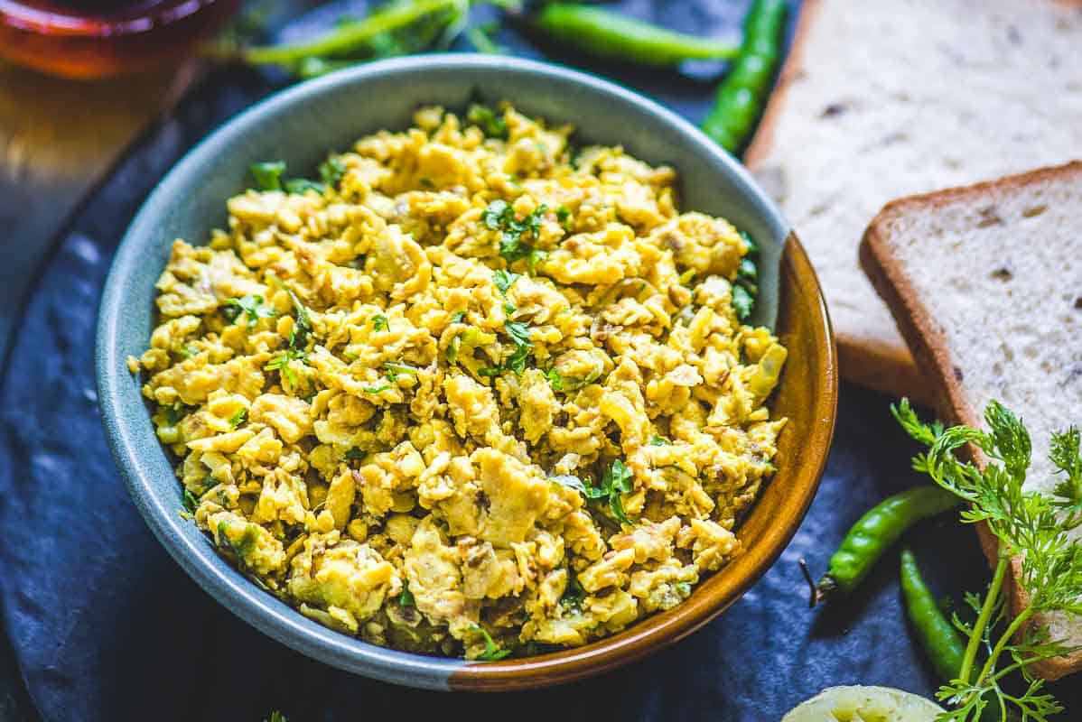 Akuri Recipe ( Parsi Style Scrambled Eggs ) - Whiskaffair