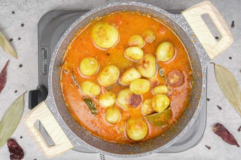 Bengali Aloo Dum Recipe (Alur Dom) - Whiskaffair