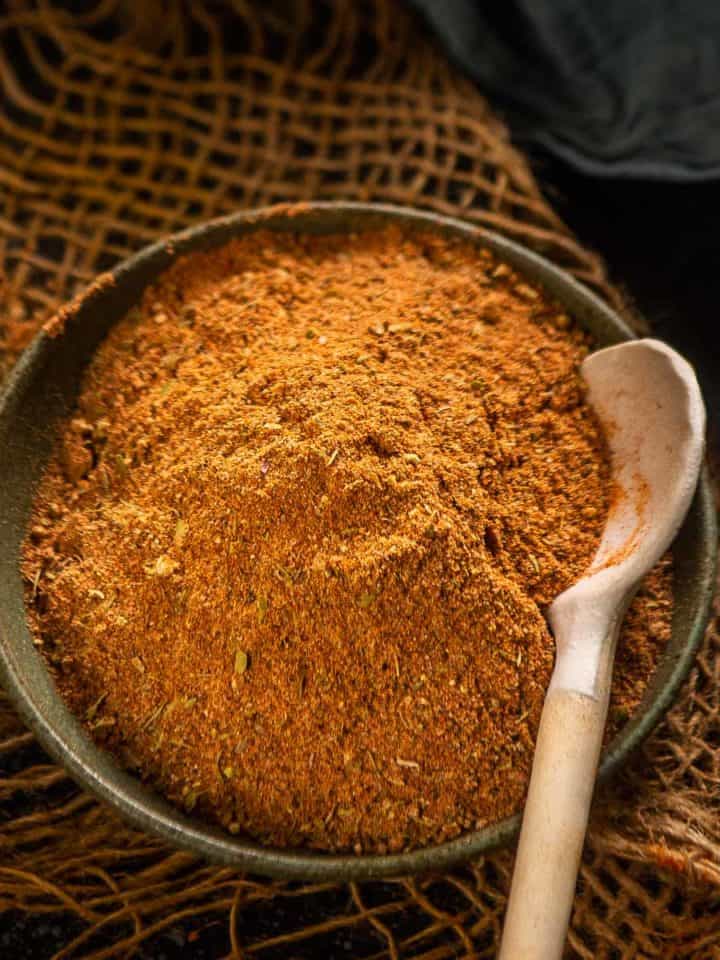 Garlic Parmesan Seasoning Recipe - Whisk Affair