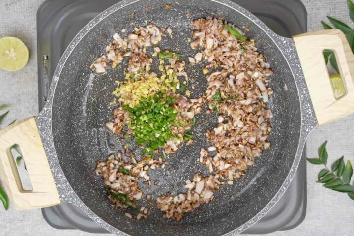 Bombay Potatoes Recipe (Indian Style Spicy Potatoes)