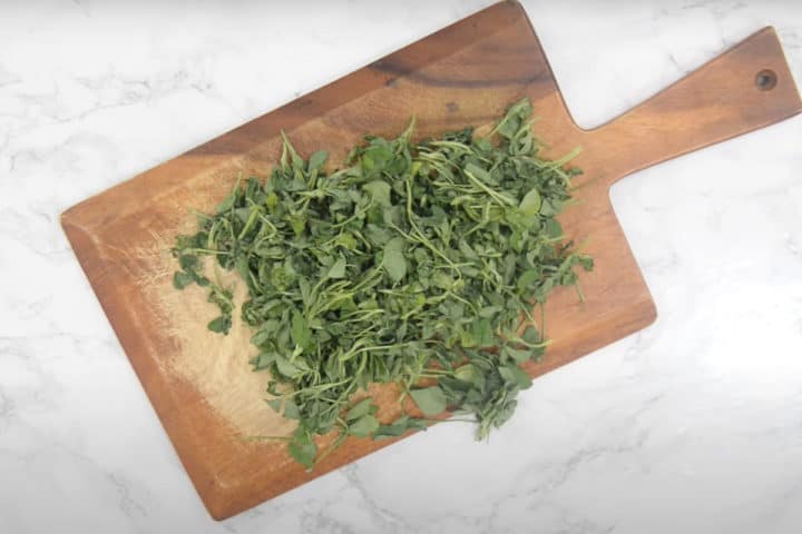 Dried Fenugreek Leaves (Kasuri Methi) Step by Step + Video- Whiskaffair
