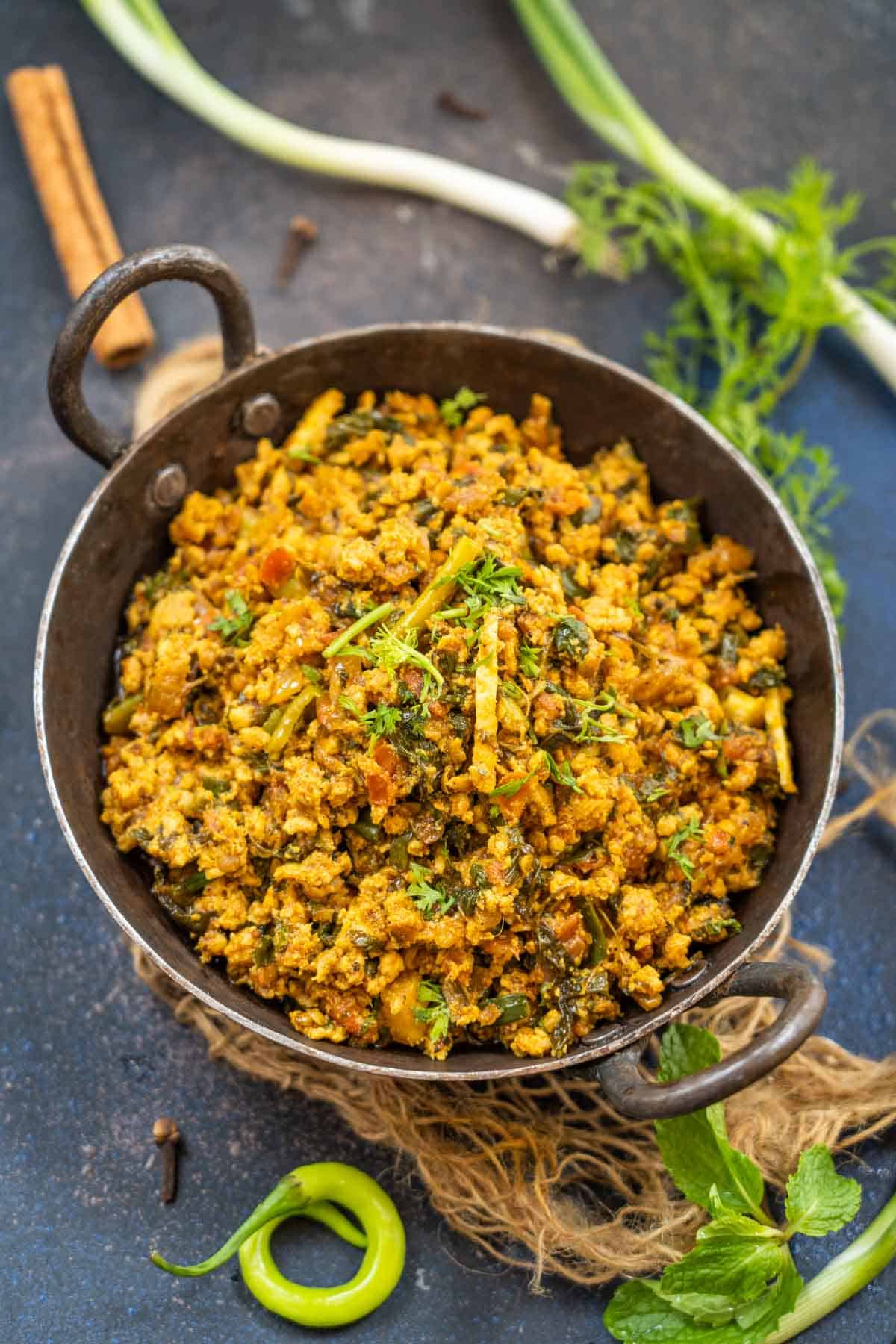 Chicken Keema Recipe - Whiskaffair