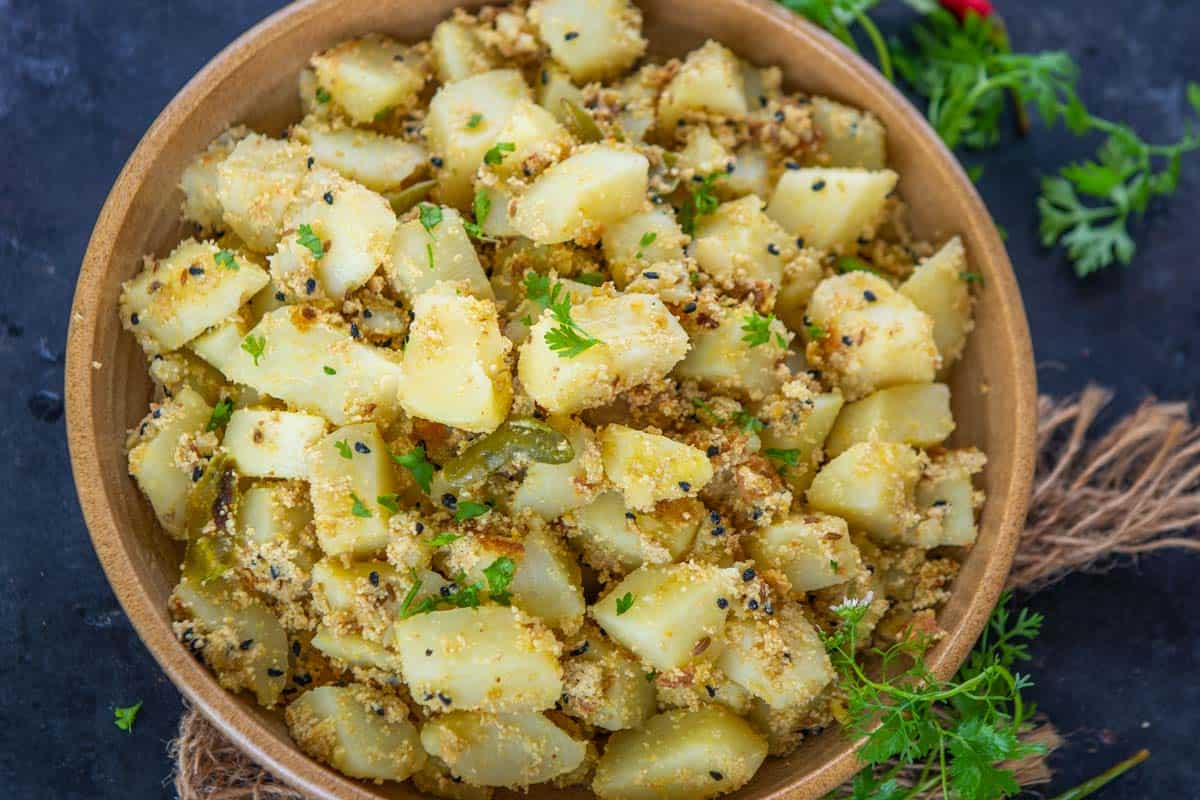 Aloo Posto Recipe - Whisk Affair