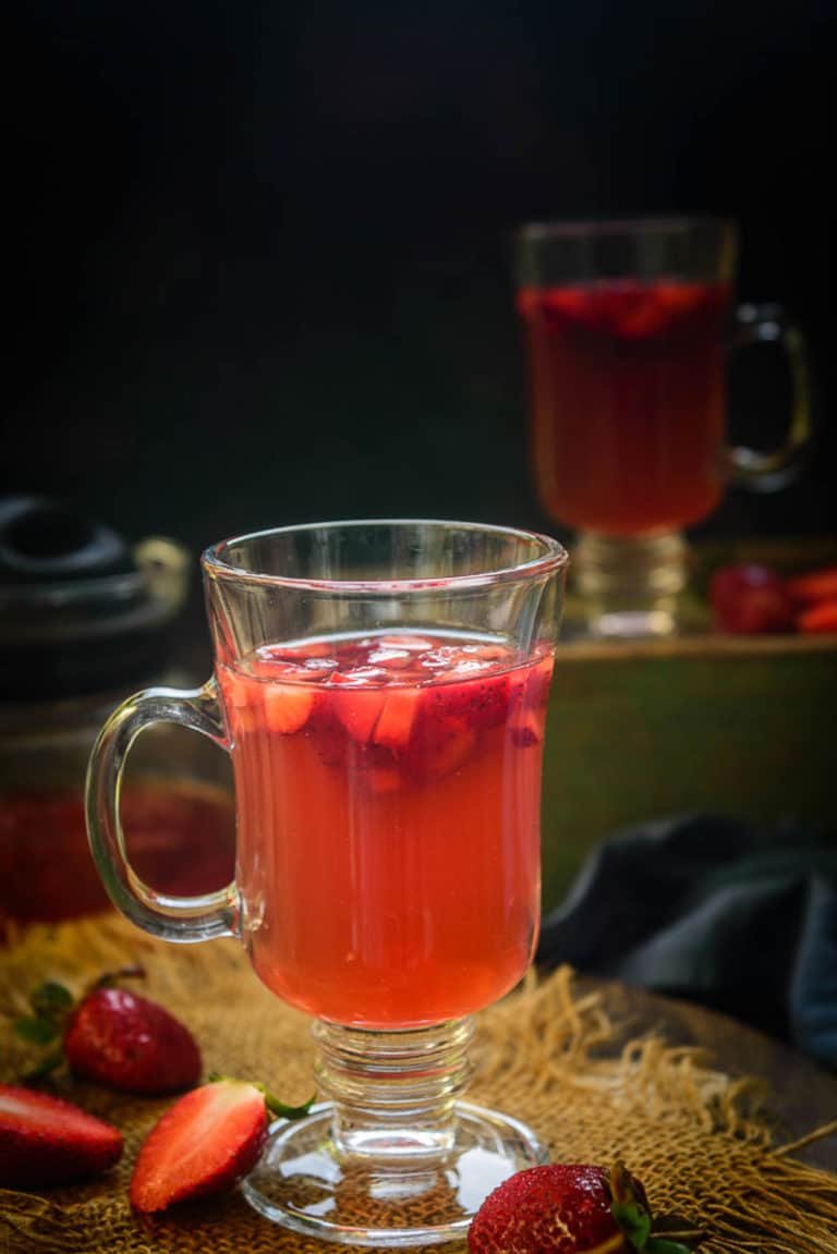Strawberry Tea Recipe - Whiskaffair