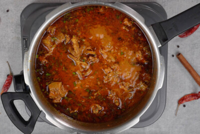 Mutton Rara Curry Recipe (Restaurant Style) - Whisk Affair