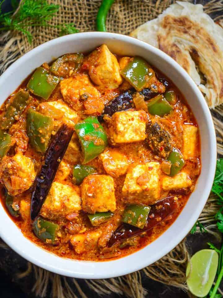 Soya Chaap Curry Recipe (Step by Step + Video) - Whiskaffair