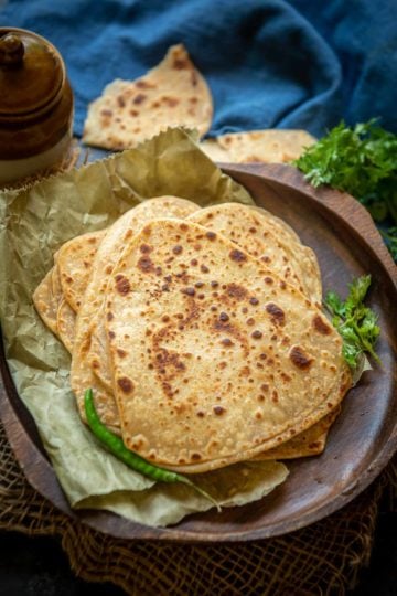 Flaky Plain Tawa Paratha Recipe (Whole Wheat Indian Flatbread)