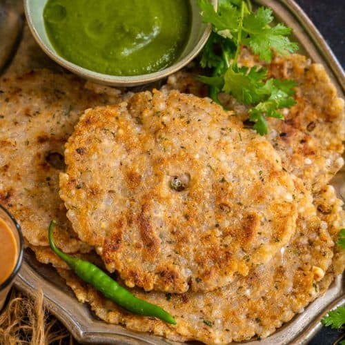 Sabudana Thalipeeth Recipe (Sago Thalipeeth) + Video