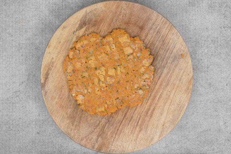 Sindhi Koki Recipe - Whiskaffair