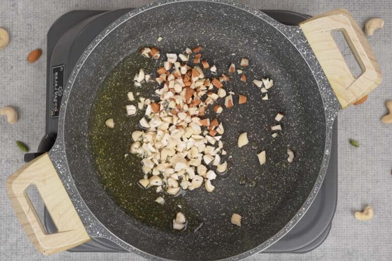 Semiya Payasam Recipe (Vermicelli Payasam) - Whiskaffair