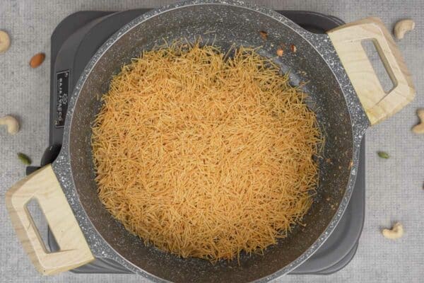 Semiya Payasam Recipe (Vermicelli Payasam) - Whisk Affair