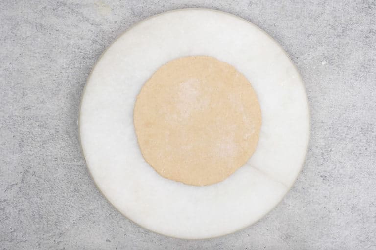 Khamiri Roti Recipe - Whiskaffair