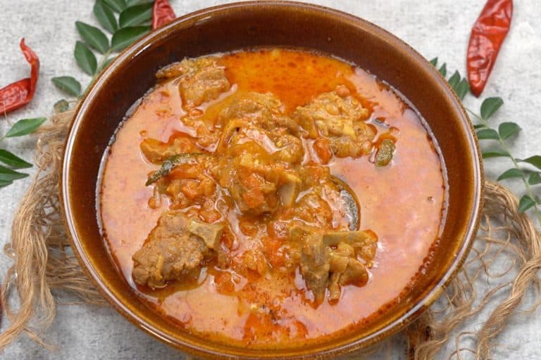 Mutton Kulambu Recipe (Mutton Kuzhambu) - Whisk Affair