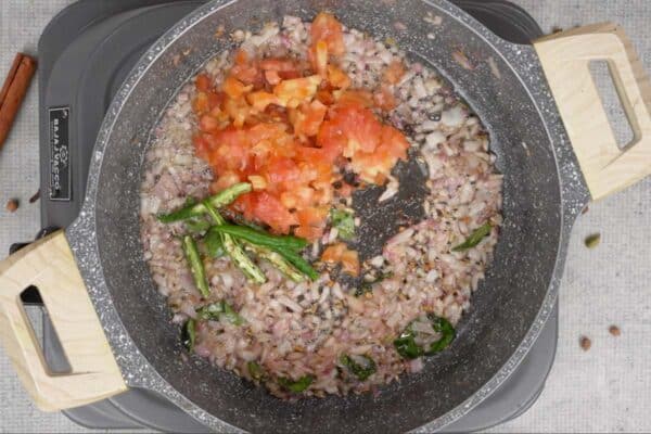 Kadala Curry Recipe (Traditional Kerala Style) - Whisk Affair