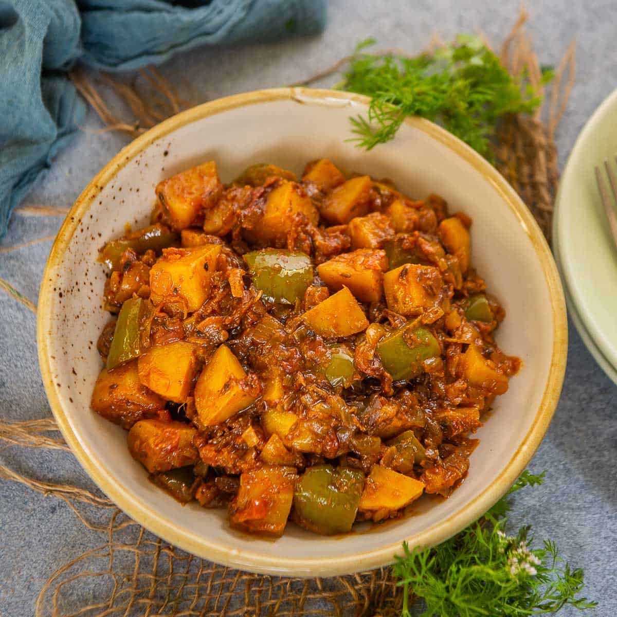 Aloo Capsicum Recipe (Step by Step + Video) - Whiskaffair