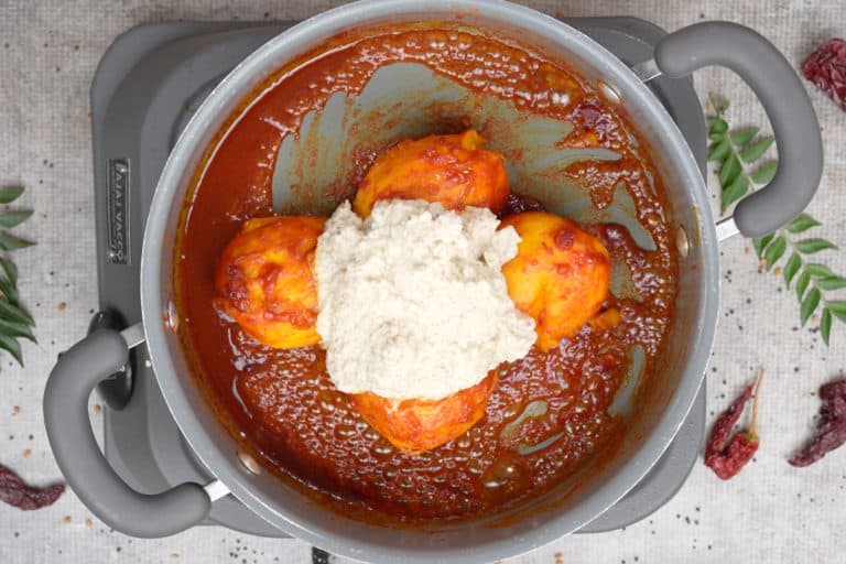 Mambazha Pulissery Recipe (Kerala Style Ripe Mango Curry)