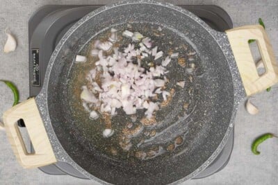 Akuri Recipe (Parsi Style Scrambled Eggs) - Whiskaffair