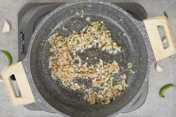 Akuri Recipe (Parsi Style Scrambled Eggs) - Whiskaffair