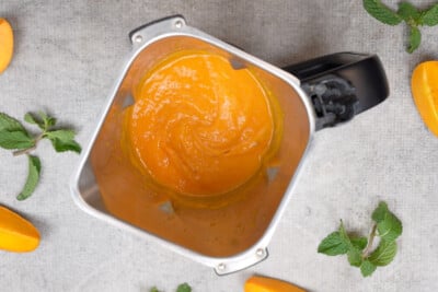 How To Make Mango Pulp (Mango Puree) - Whiskaffair