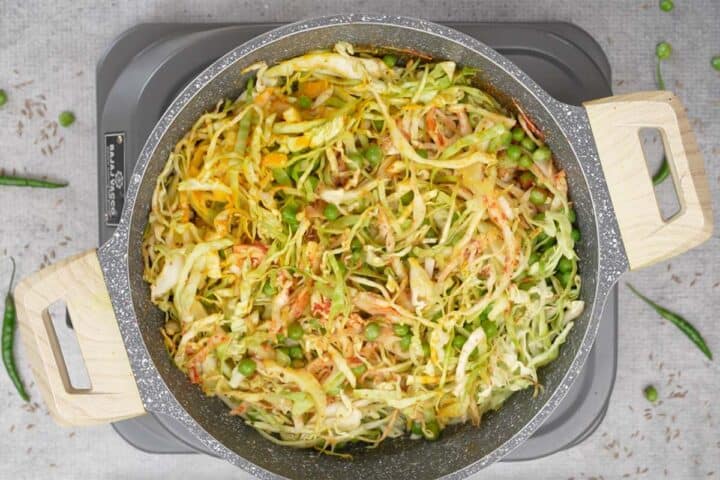 Cabbage Shaak Recipe (Kobi Nu Shaak) - Whiskaffair
