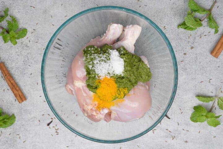 Chicken Cafreal Recipe (Goan Green Masala Chicken) - Whisk Affair
