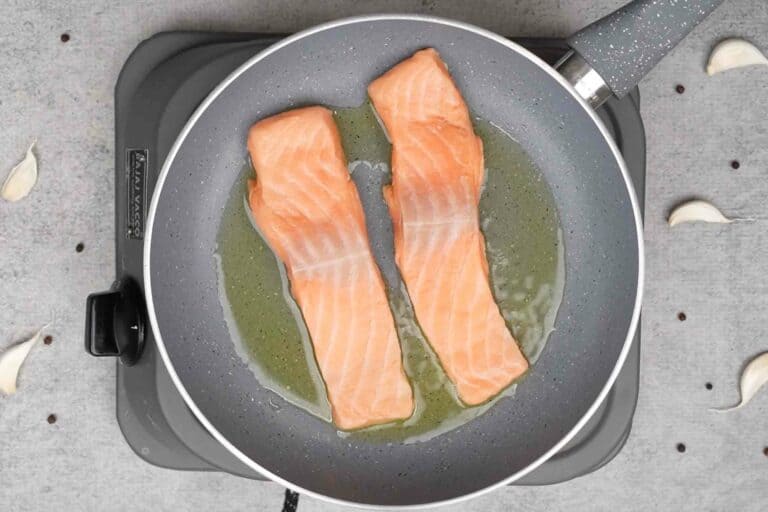 Hibachi Salmon Recipe (Japanese Steakhouse Style) - Whiskaffair