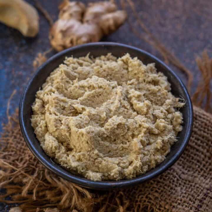 How To Make Ginger Paste - Whisk Affair