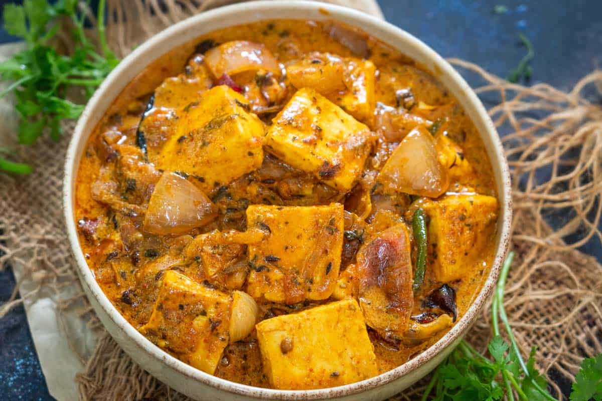 Paneer Do Pyaza Recipe - Whiskaffair