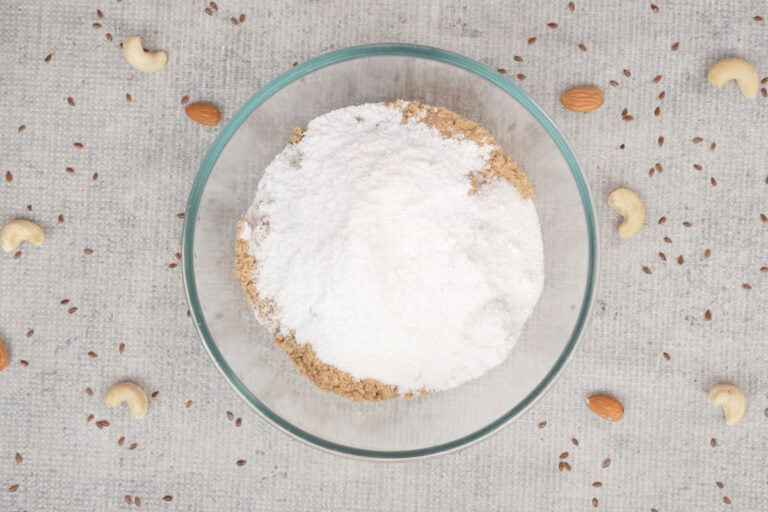 Panjiri Recipe (North Indian Whole Wheat Sweet) - Whisk Affair