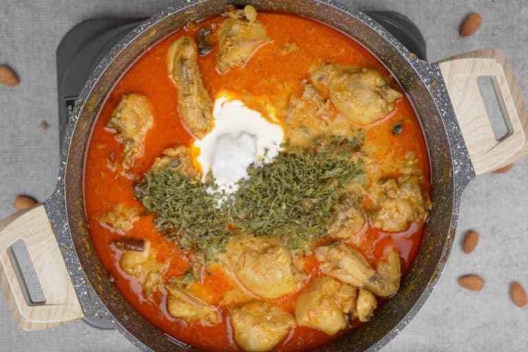 Badami Chicken Curry Recipe - Whisk Affair