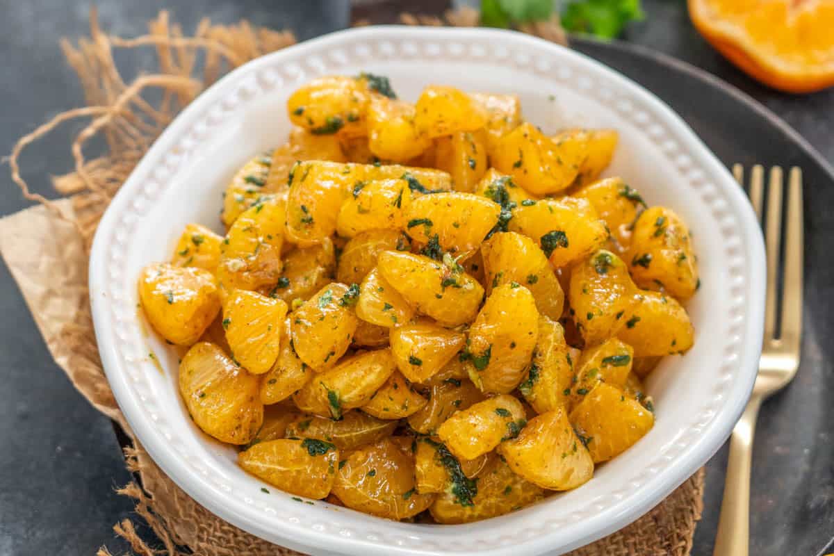 Orange Chaat Recipe (Santra Chaat) - Whisk Affair